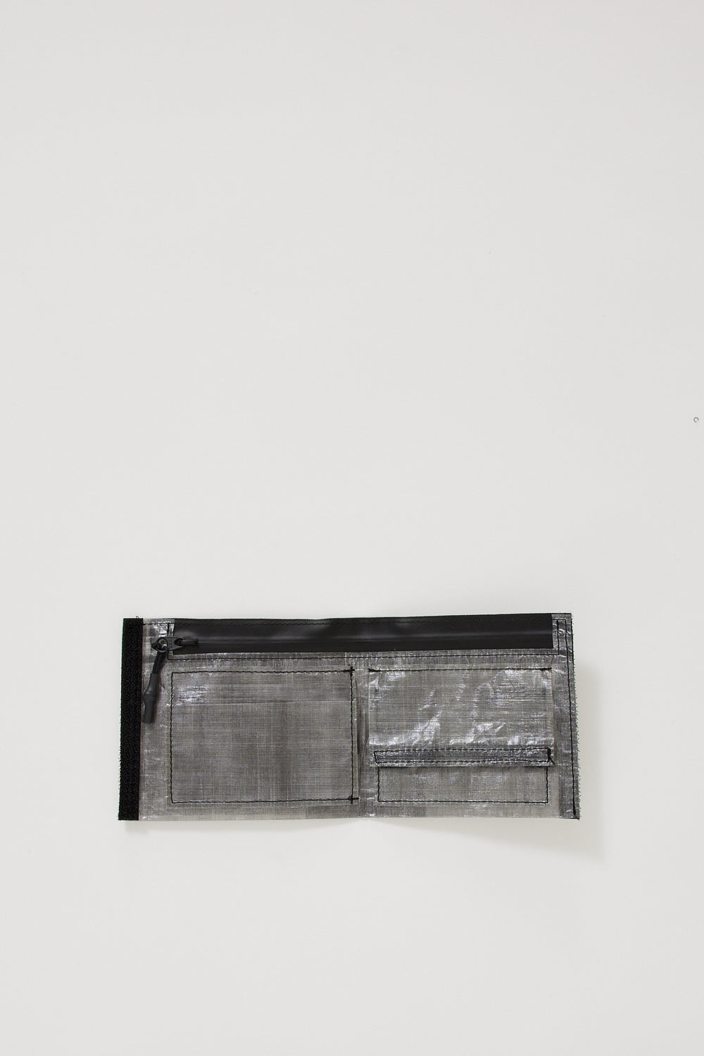 And Wander Dyneema Wallet Charcoal | Maplestore