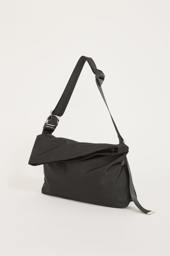 ARCS Gravity Bag Black | Maplestore