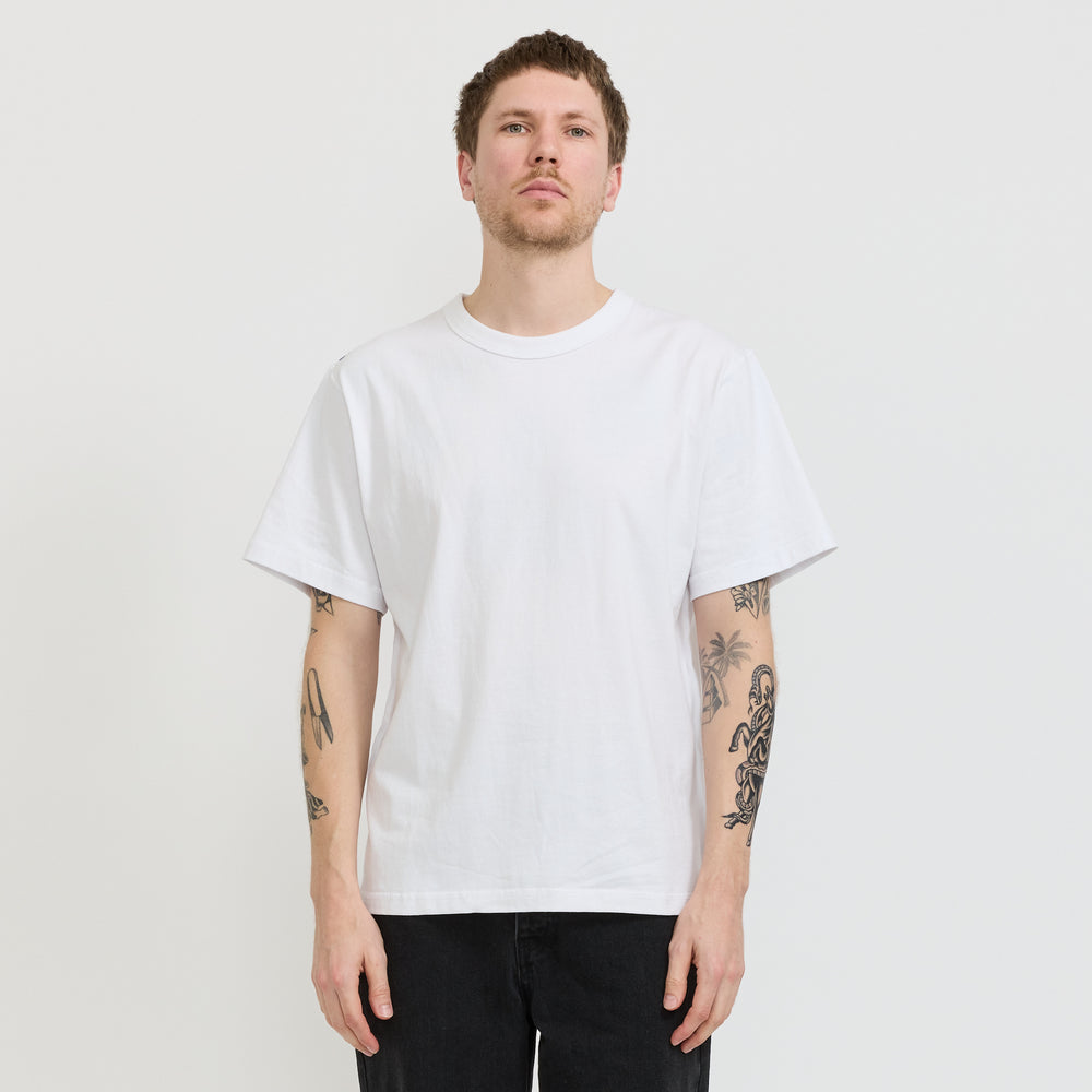 Larriet Blind Tee White | Maplestore