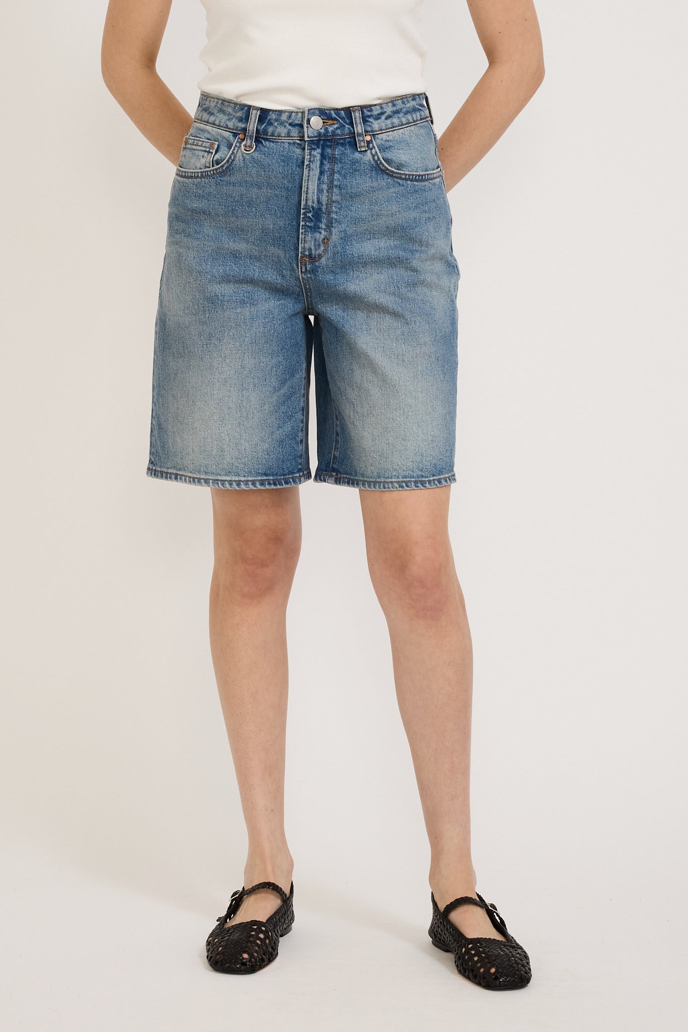 Neuw Phoebe Short Vision | Maplestore