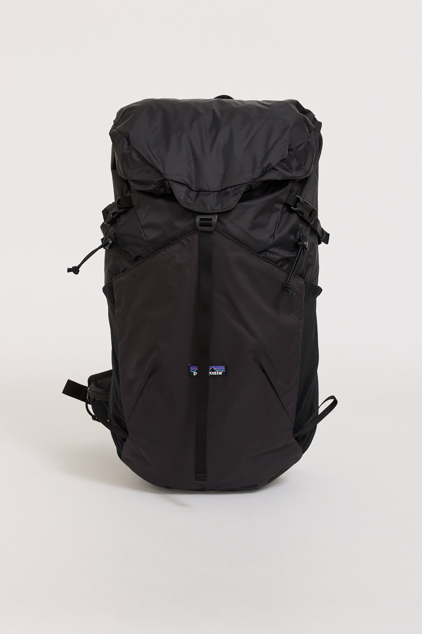 Patagonia Terravia Pack 28L Black | Maplestore