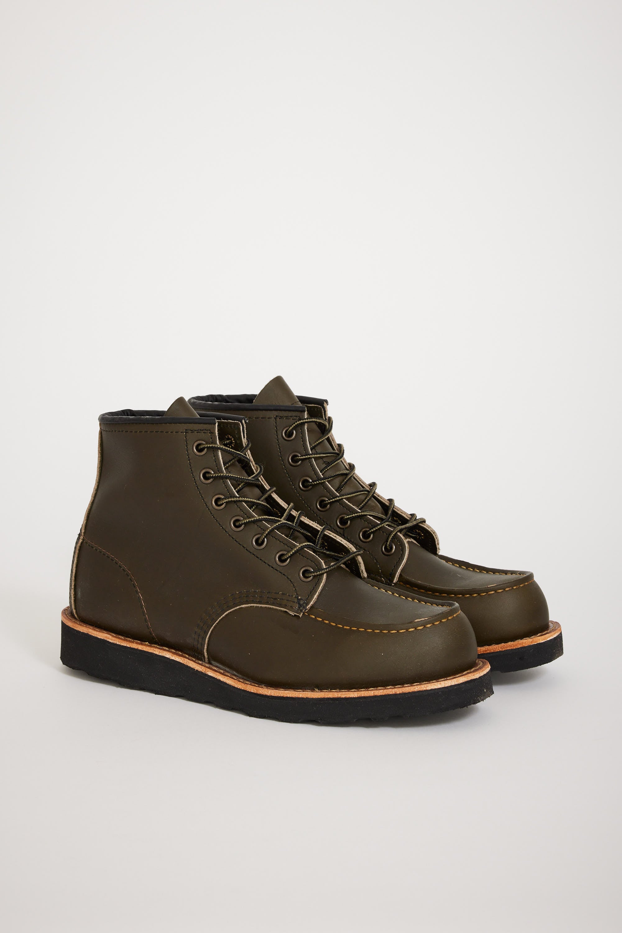 Red Wing 8828 Moc Toe Boots Alpine Portage | Maplestore