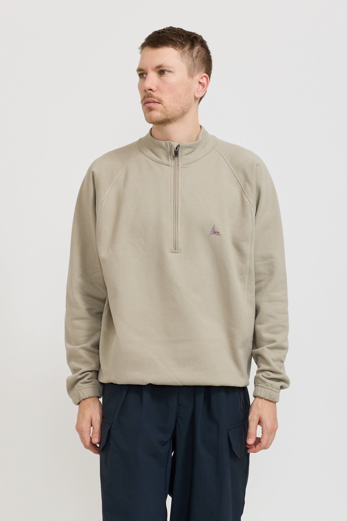 ROA Heavy Half Zip Sweat Taupe | Maplestore